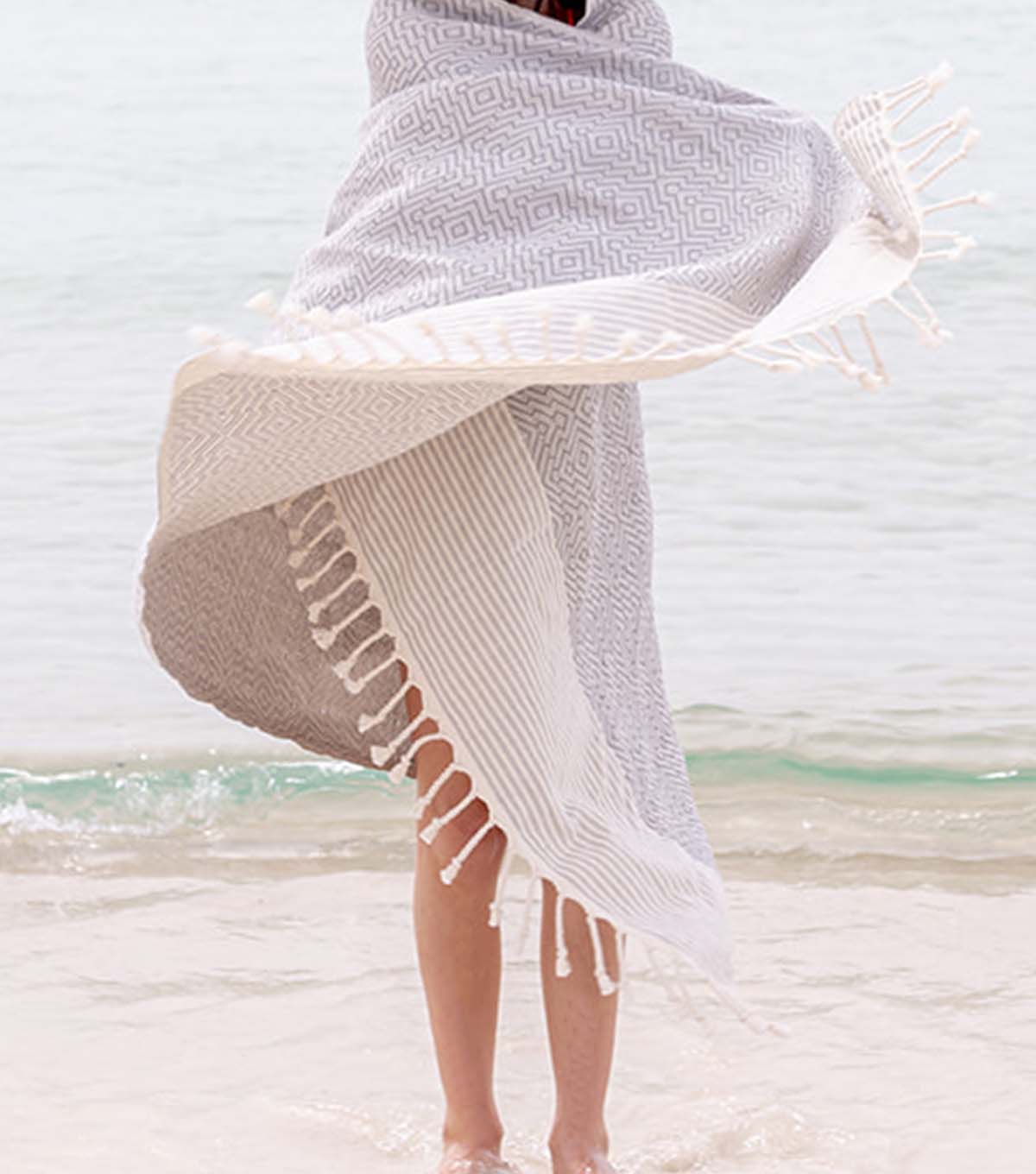 Moderne Towel | Hand loomed |Towel | Modern Towel | Authentic Towel ...